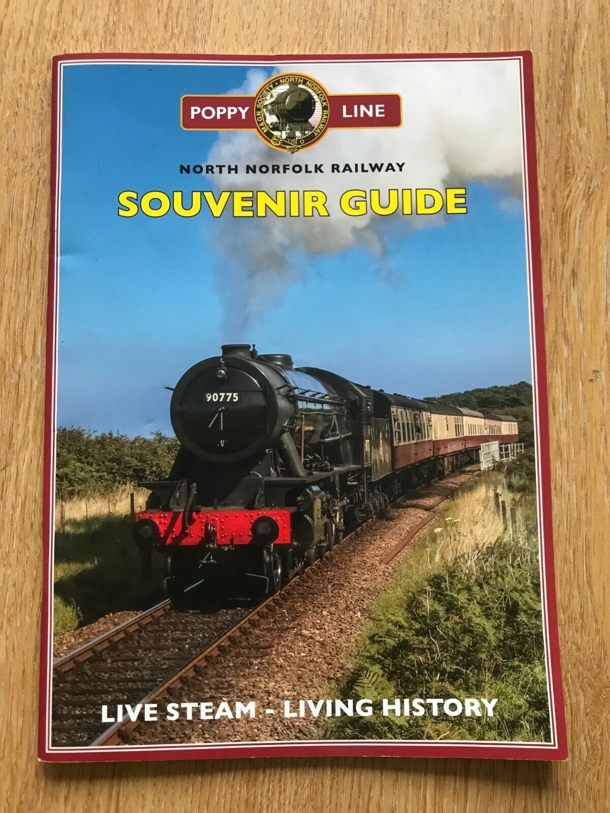 Souvenir Guide to the Poppy Line – thecuriousbrains
